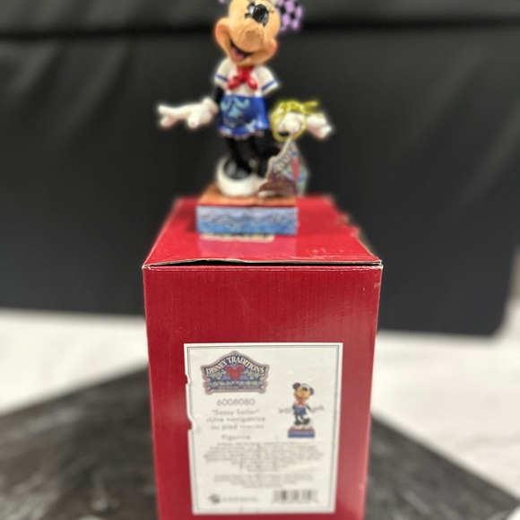 Jim Shore | Art | Disney Jim Shore Traditions Minnie Mouse Figurine ...